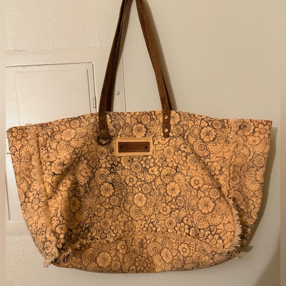 Myra Bag | Bags | Myra Bag Weekender Tote Perennial Upcycled Leather ...